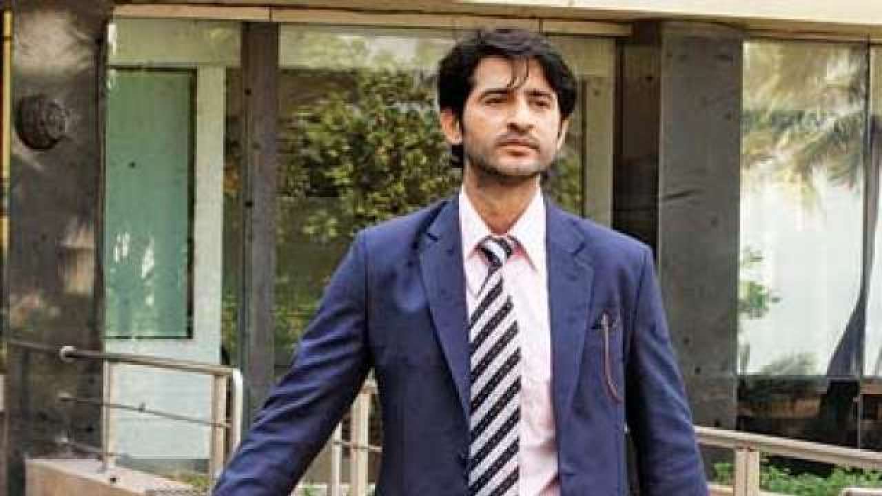 Exclusive | Bigg Boss 11: Hiten Tejwani made this special request ...