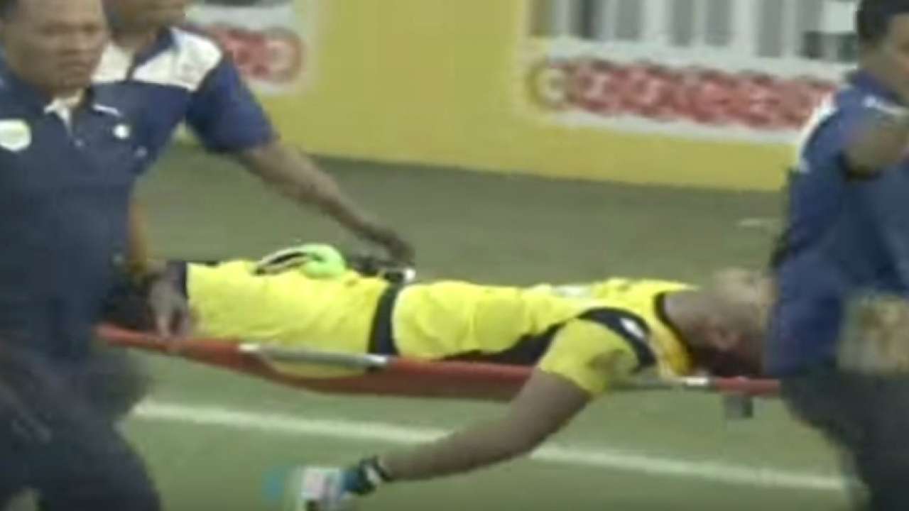 WATCH: Indonesian goal-keeper Choirul Huda dies after mid-game collision