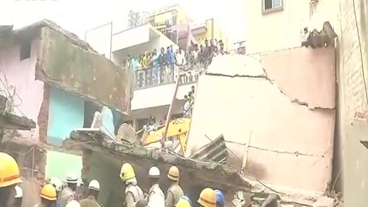 Bengaluru: 7 killed in building collapse due to cylinder blast, many ...