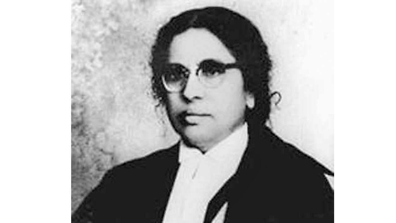 NOT PINK ENOUGH: Where are women judges