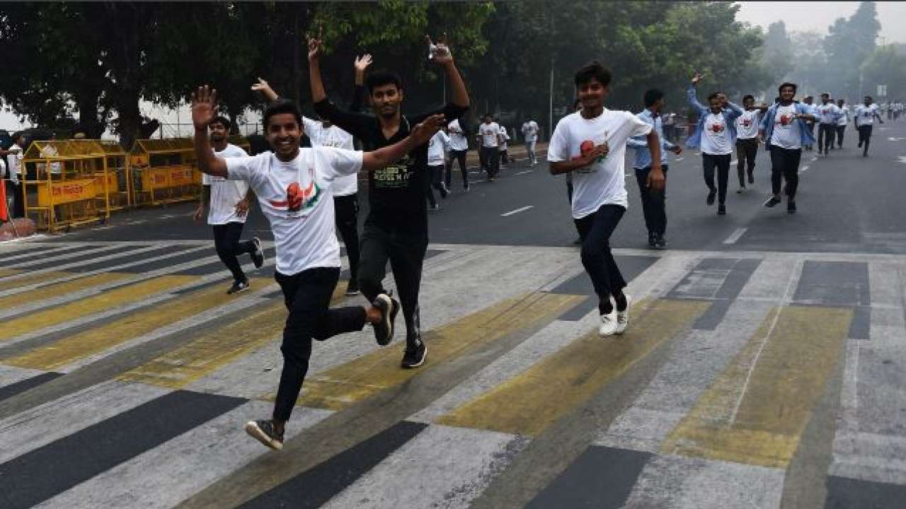 In Pics: PM Modi flags off 'Run for Unity'on Sardar Patel's birth ...