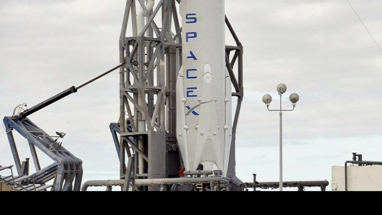 SpaceX postpones launch of secretive Zuma mission
