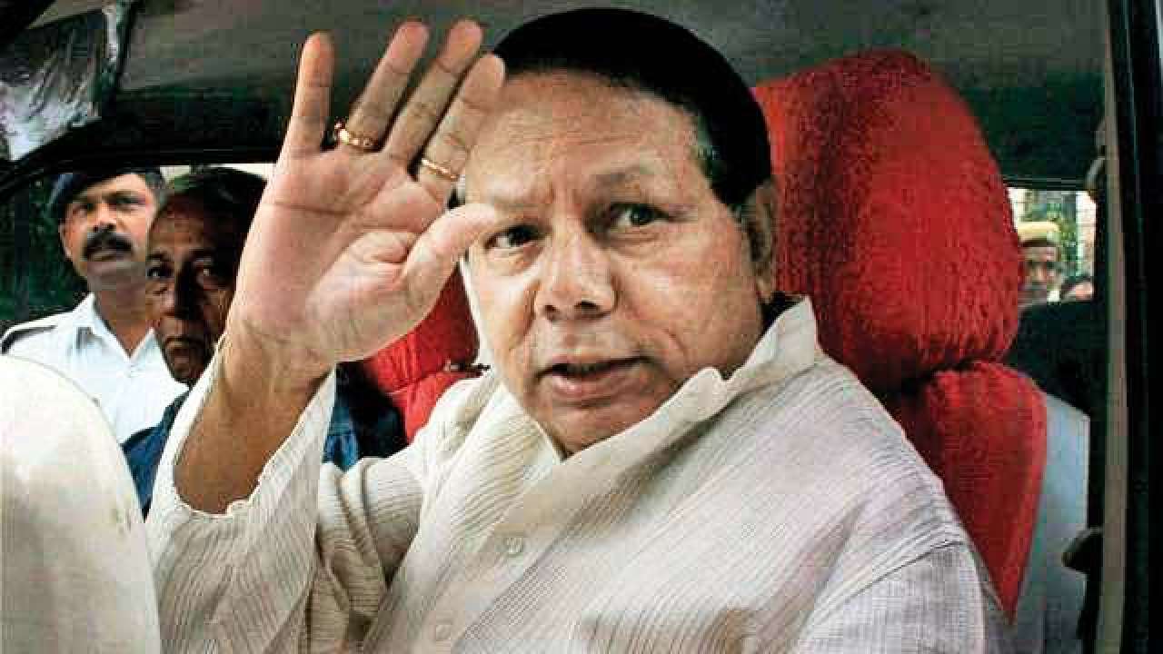 Master of debates & speeches, Priya Ranjan Dasmunsi also loved football