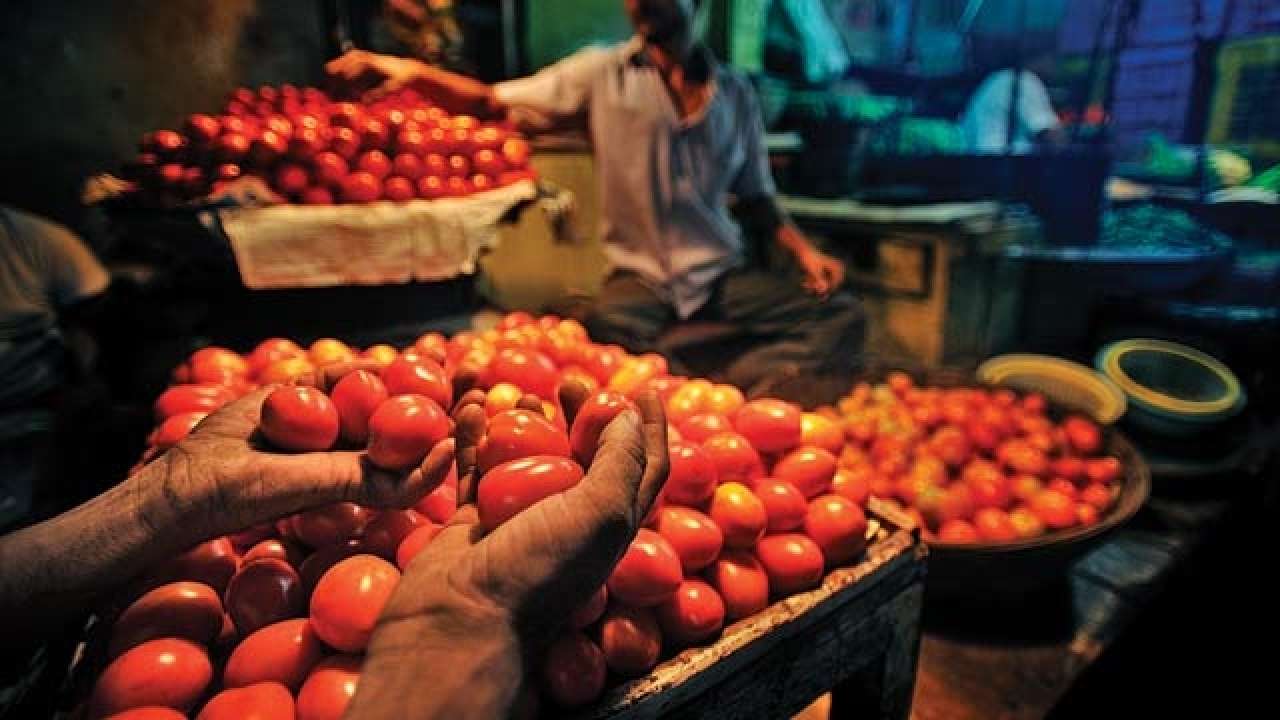 Tomato prices soar, reaches Rs 80 per kg in New Delhi