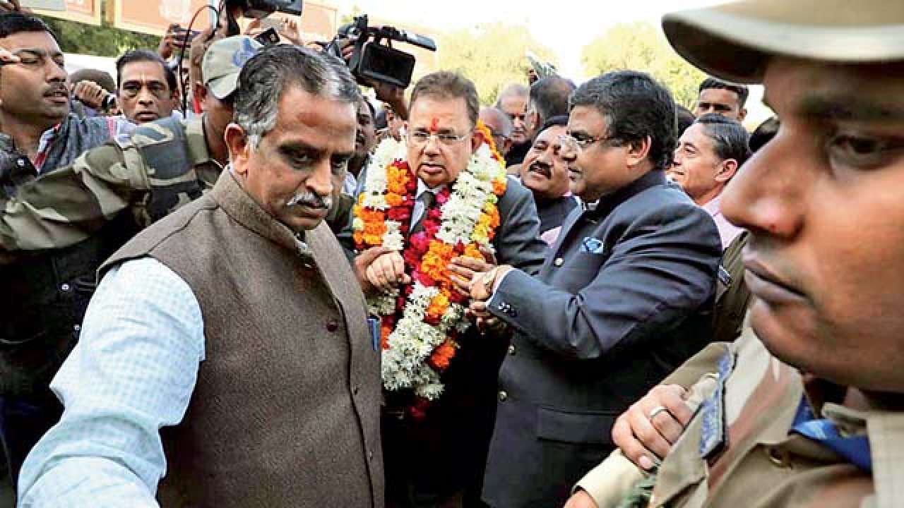 Justice Dalveer Bhandari gets rousing welcome in Jodh