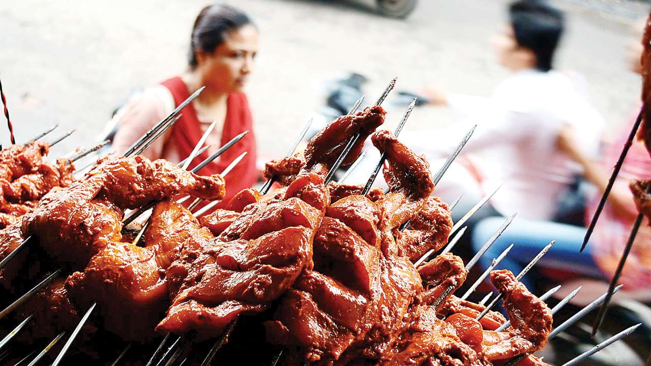 Ban display of non-veg food outside eateries