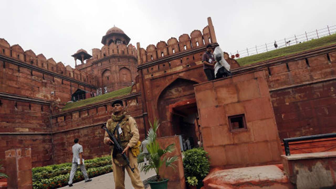 2000 Red Fort Terror Attack: LeT terrorist Bilal Ahmed Kawa arrested at ...