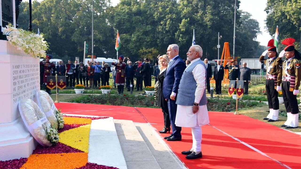 Netanyahu in India: Israel PM thanks Modi for welcoming him at airport ...