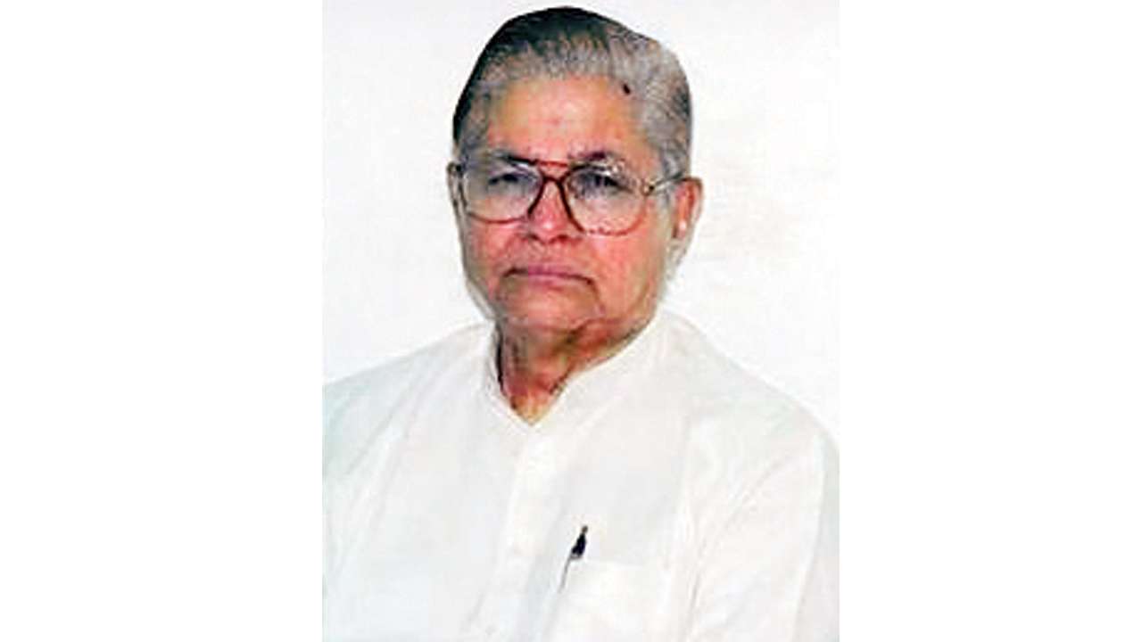 WEF was 'misused' by Madhav Singh Solanki to scuttle Bofors probe in 1992