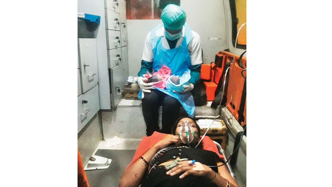 108 staff helps deliver twins in ambulance