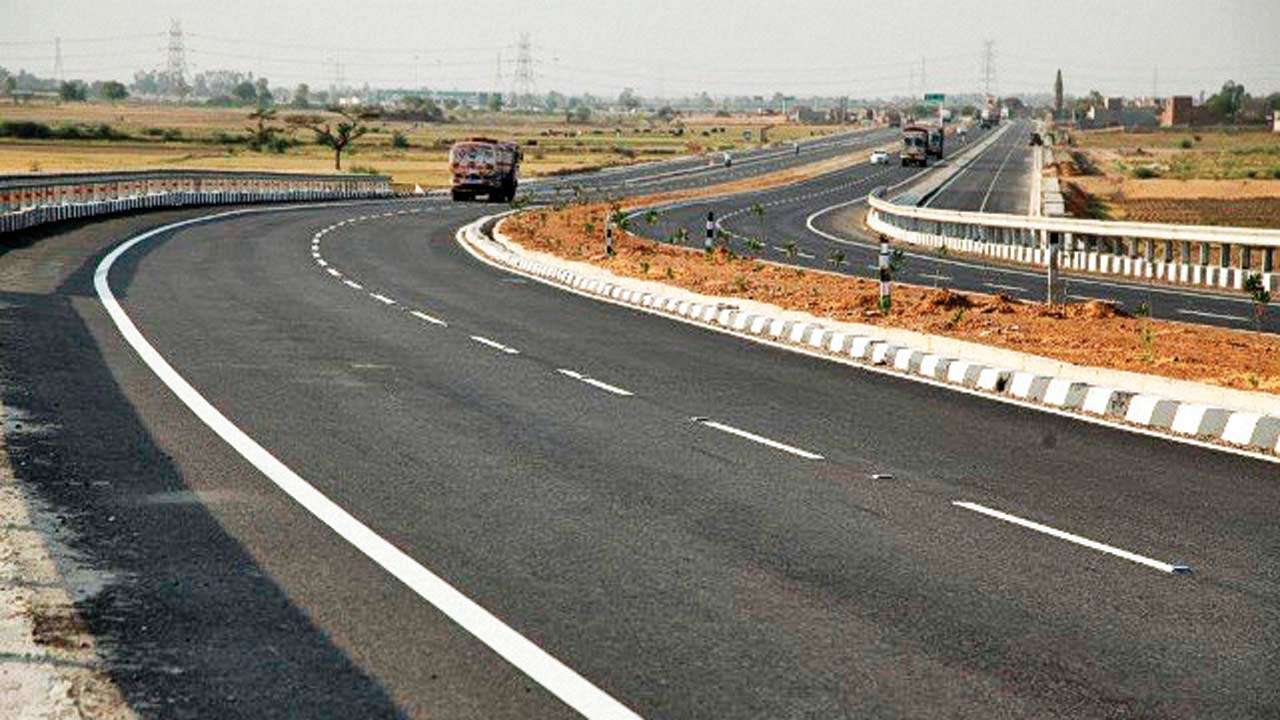 NHAI to halve TOT bids to Rs 3,000 cr