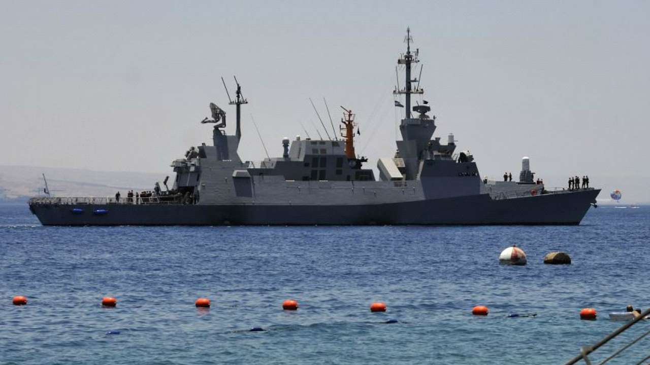 Israeli navy kills Palestinian fisherman after boat breaches sailing ...