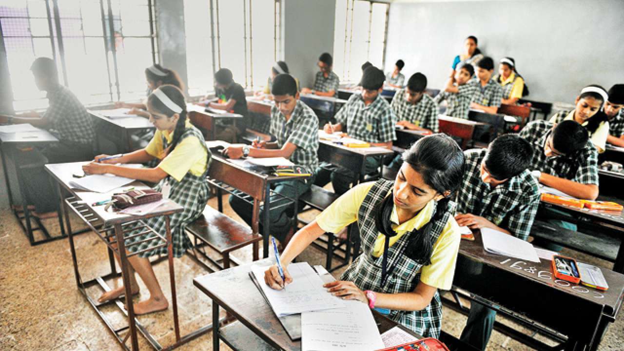 CBSE Board Exams 2018: Class 12 students happy with 'easy' English exam