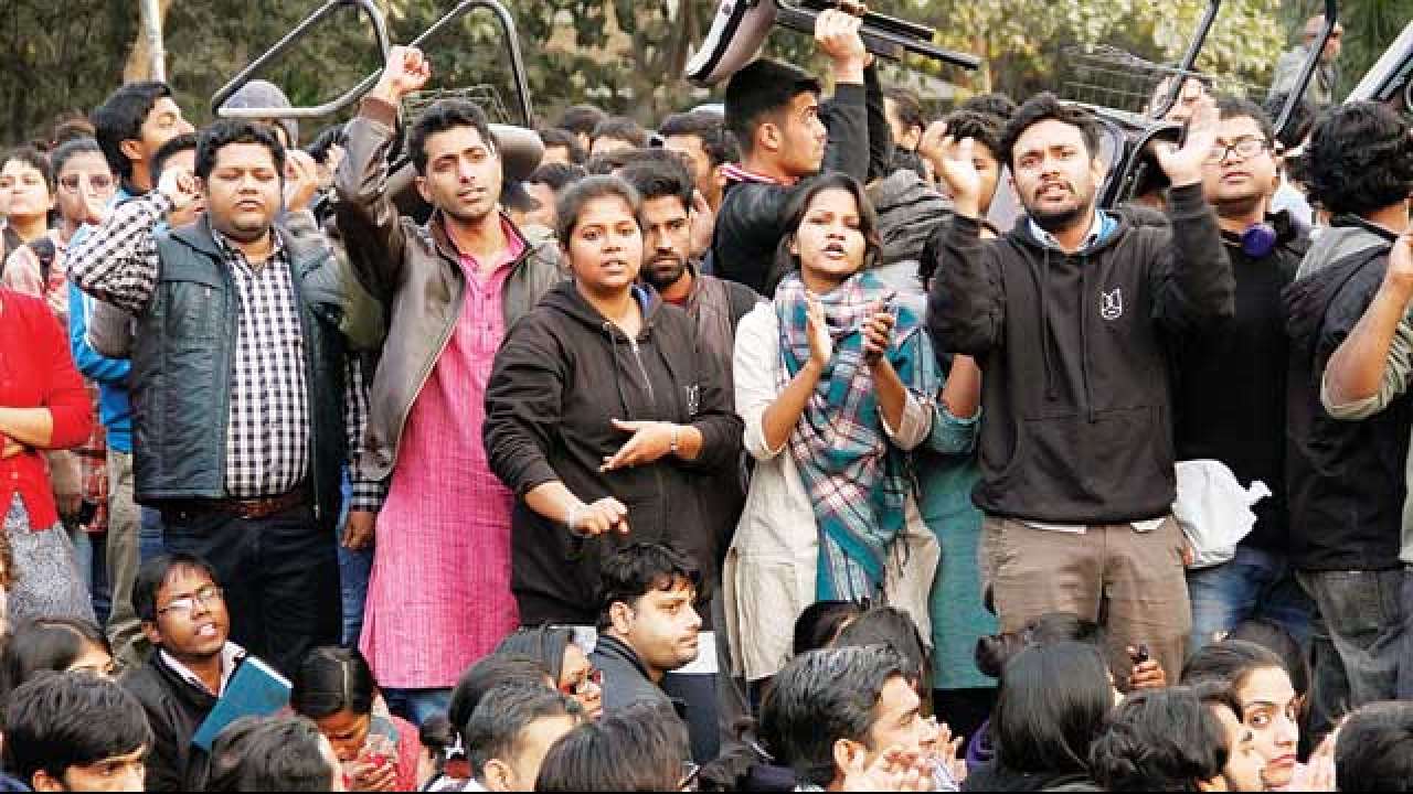 JNU: Campus Administration increases mess fee by 100%, students enraged