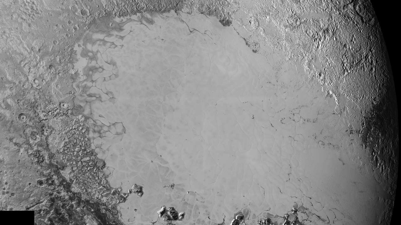 New photos of Pluto show the most complex structures we've seen yet
