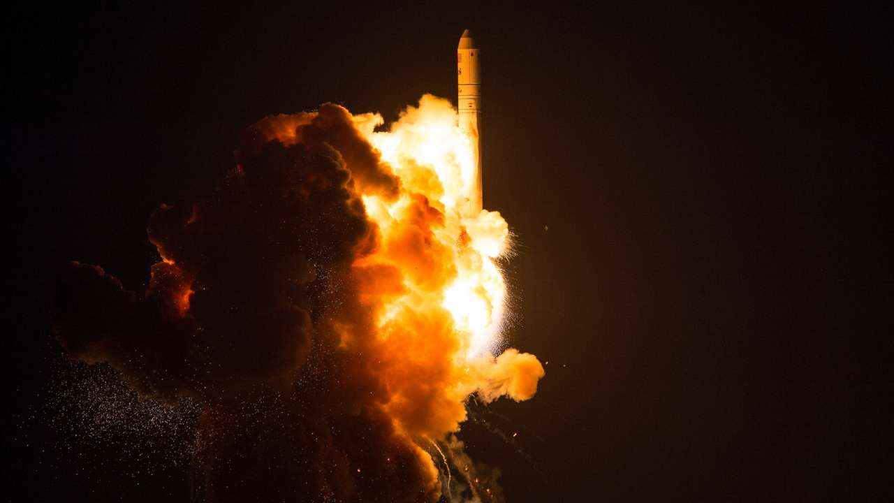 NASA posts haunting images of orbital sciences rocket explosion from ...