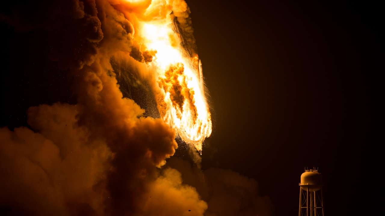 NASA posts haunting images of orbital sciences rocket explosion from ...
