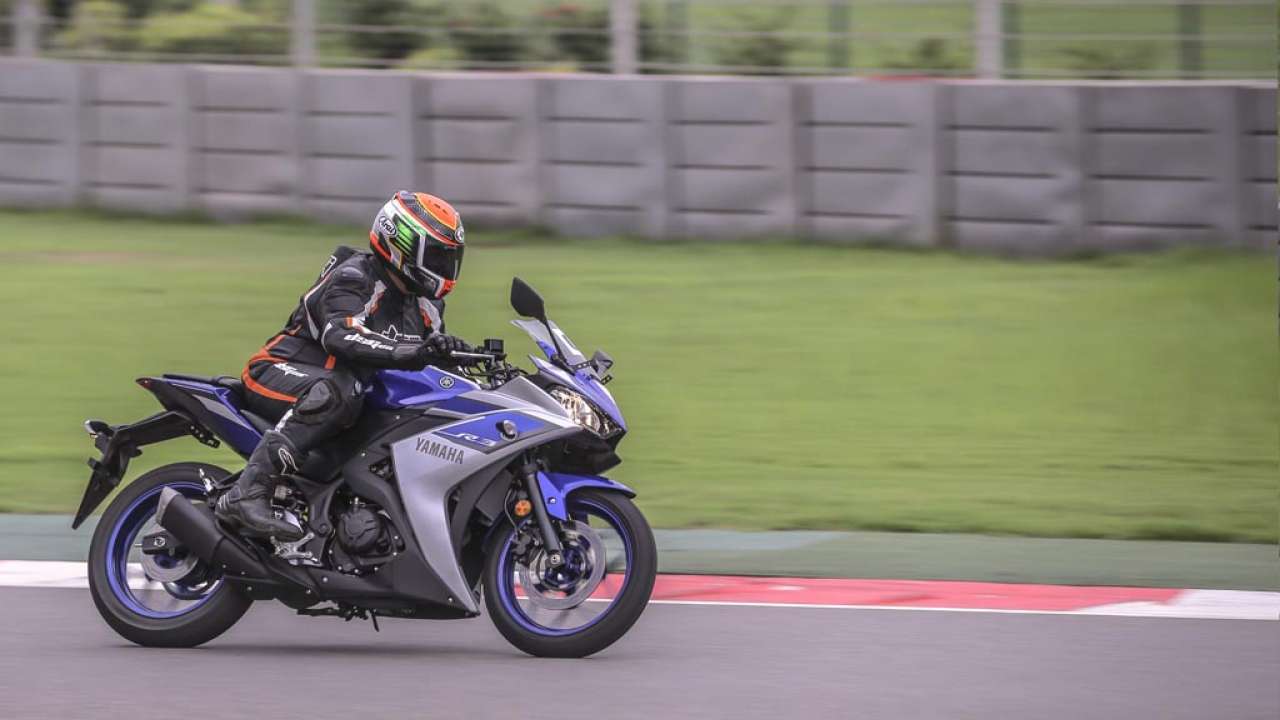 Yamaha YZF-R3 launched in India at Rs 3.25 lakh