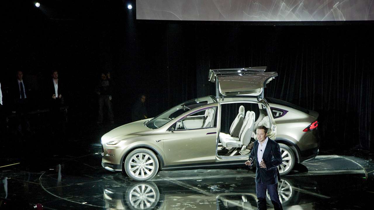 #In Pictures | Tesla Model X finally revealed in California