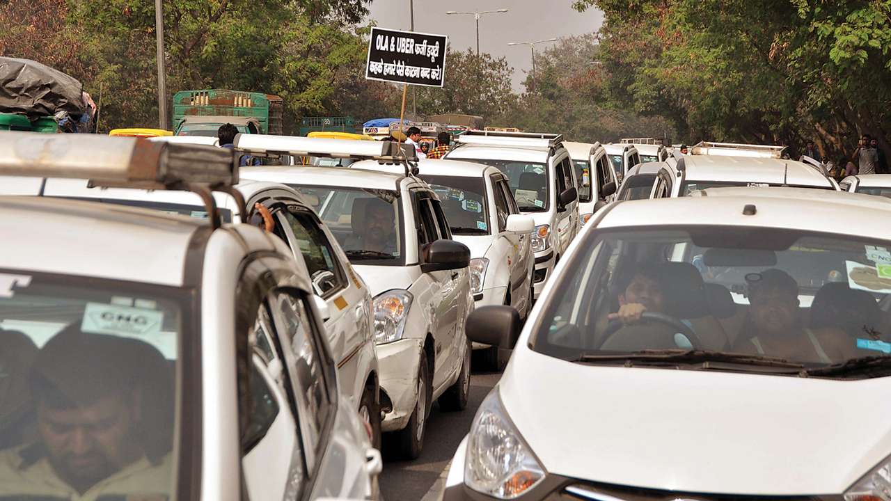 Amid cab protests, govt passes the buck for solution to Bombay High Court