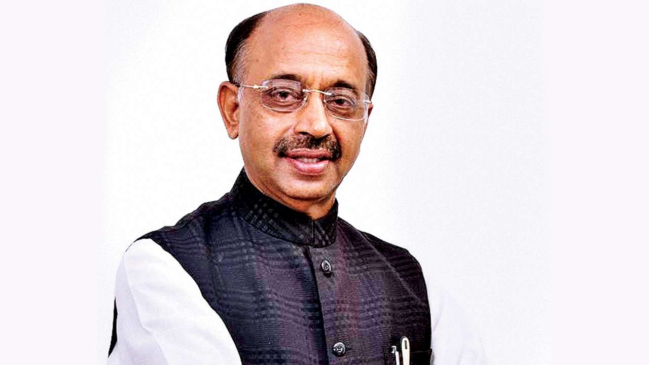 Parliament logjam: Centre picks 2 Ministers to cool Opposition parties