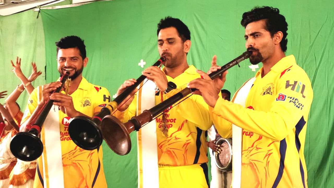 IPL 2018: Watch- MS Dhoni dancing with Chennai Super Kings teammates ...