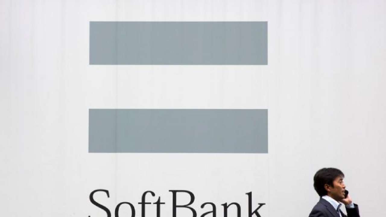 SoftBank investigates shareholder campaign to oust executive