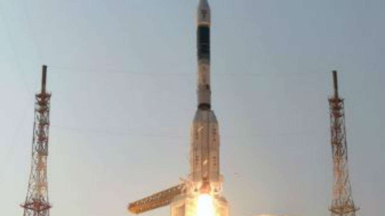 Lost in space? ISRO says trying to re-establish connection with GSAT-6A ...