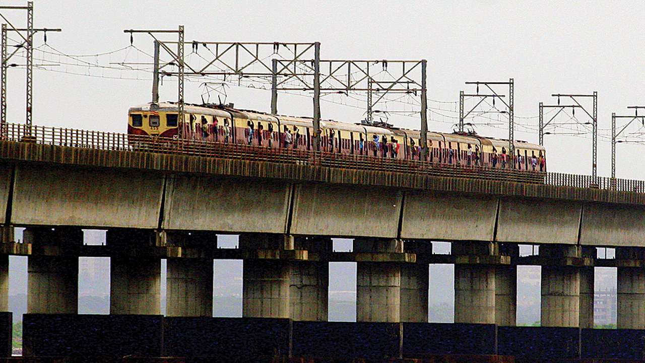 CSMT-Panvel travel time to reduce as Harbour line trains will chug faster