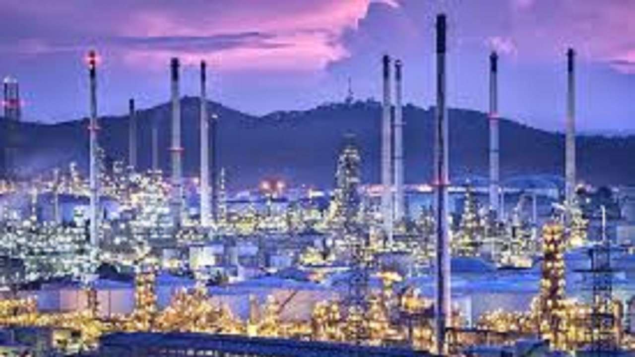 Saudi Aramco to buy 50% stake in $44-billion oil refinery in Maharashtra