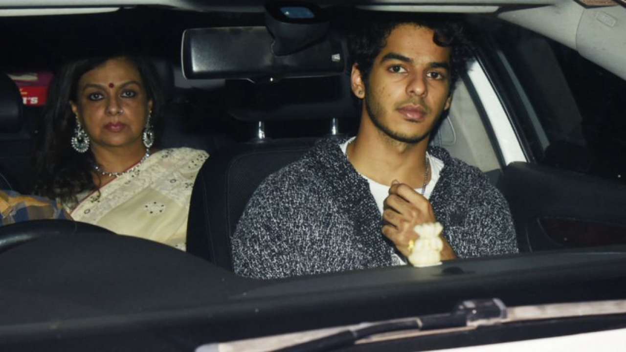 'Beyond The Clouds' special screening : Janhvi Kapoor, Boney Kapoor and ...