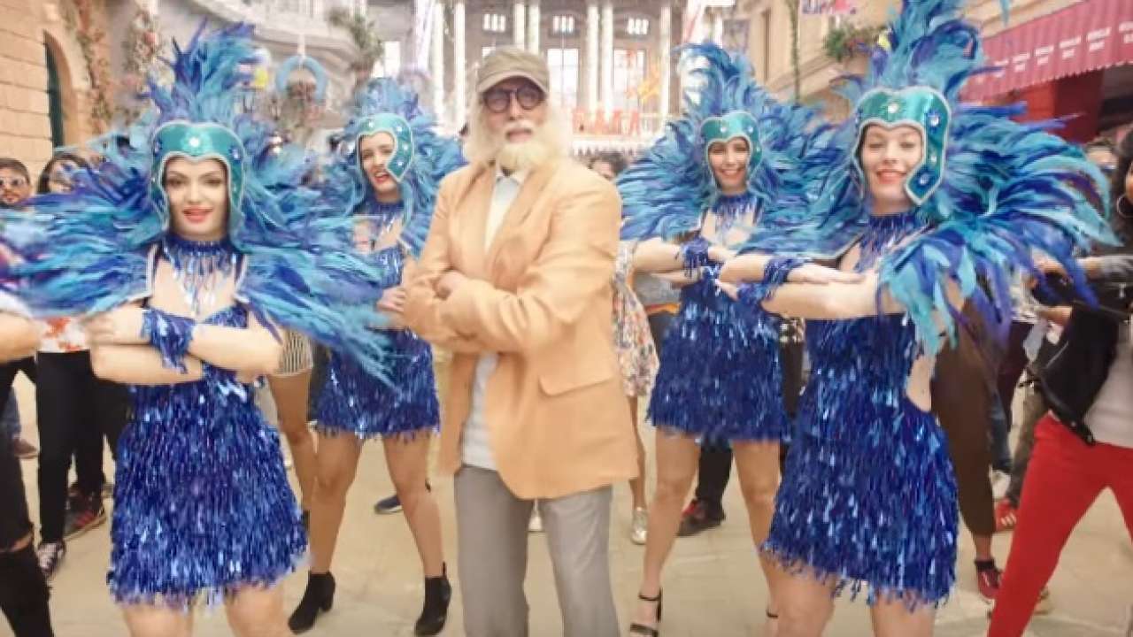 102 Not Out: When Amitabh Bachchan helped a taxi driver enact a scene ...