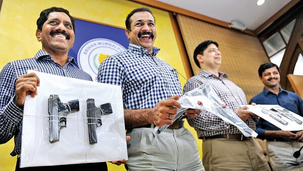 Himanshu Roy Death - The super cop's glorious past: Key cases and arrests