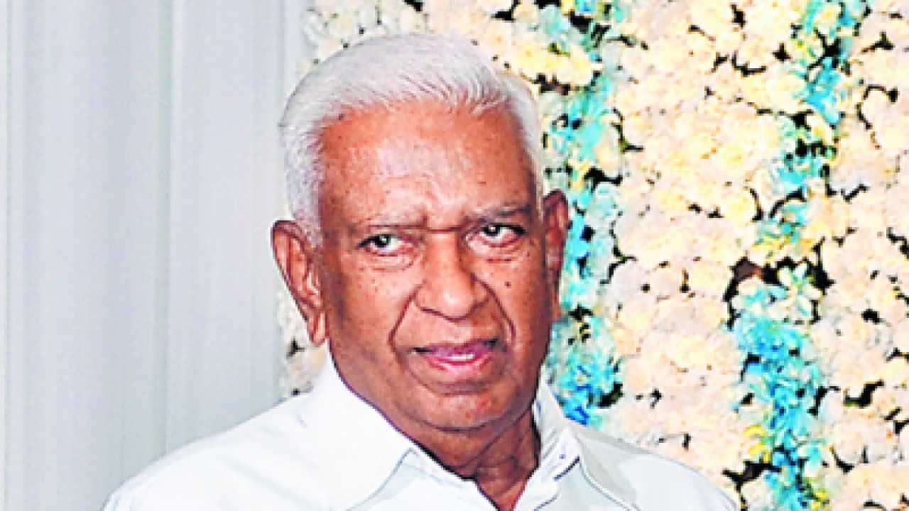 Vajubhai Vala: Current Karnataka Governor; former Number 2 to PM Modi ...