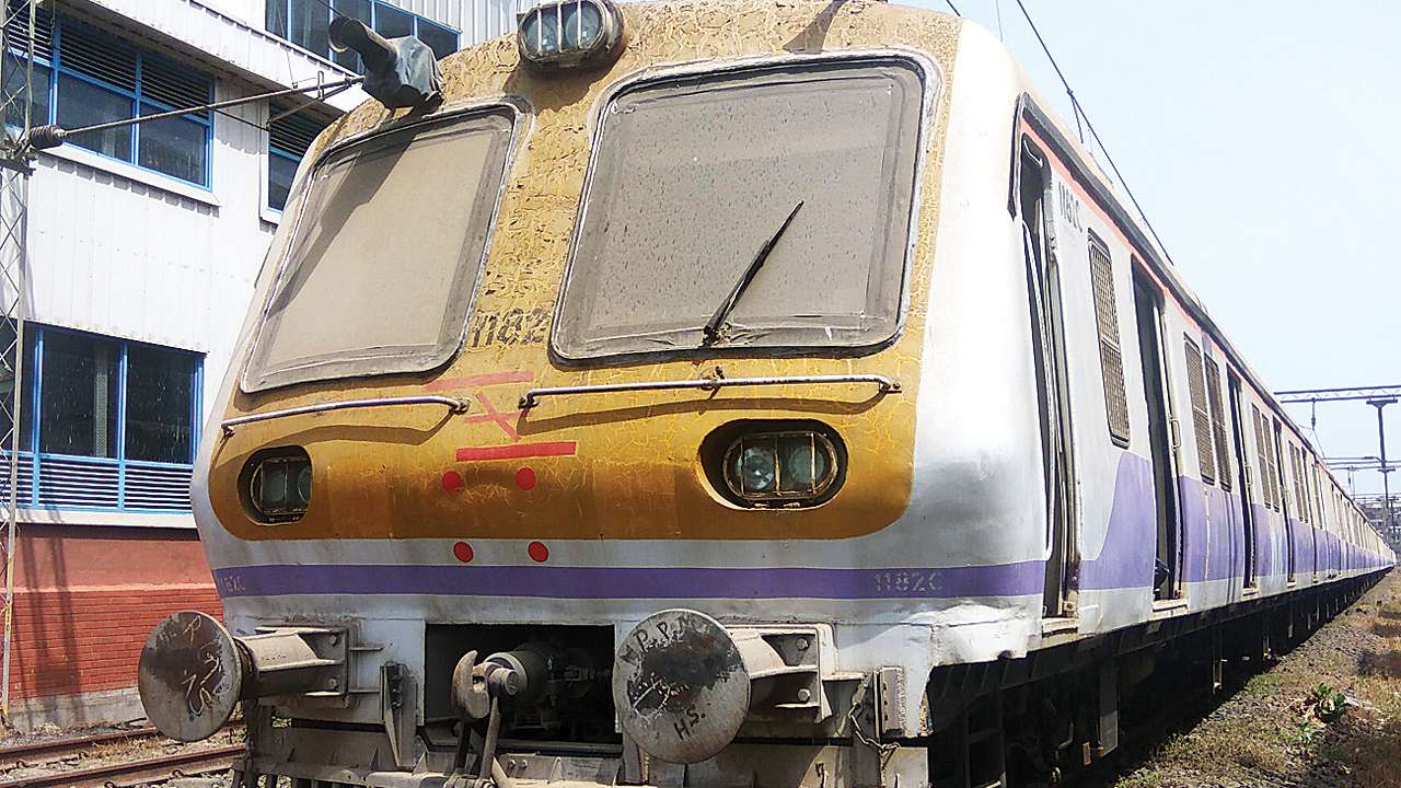 Mumbai: Fastest local’s glory now in shambles at Virar