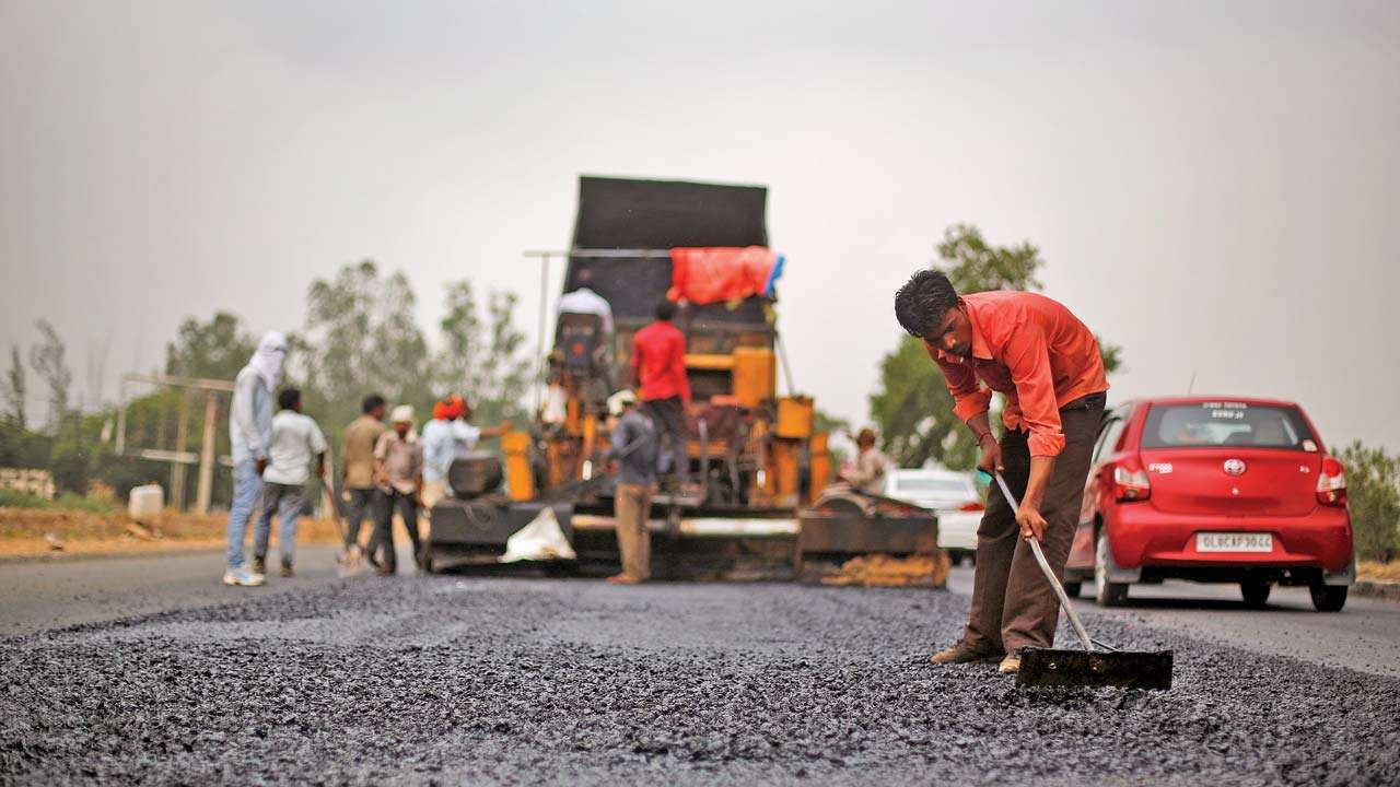 Hybrid Annuity Model-based road projects face funding blues