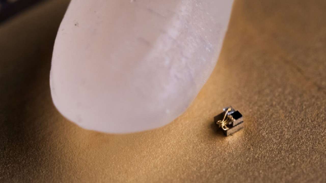 Researchers create the world's smallest 'computer'