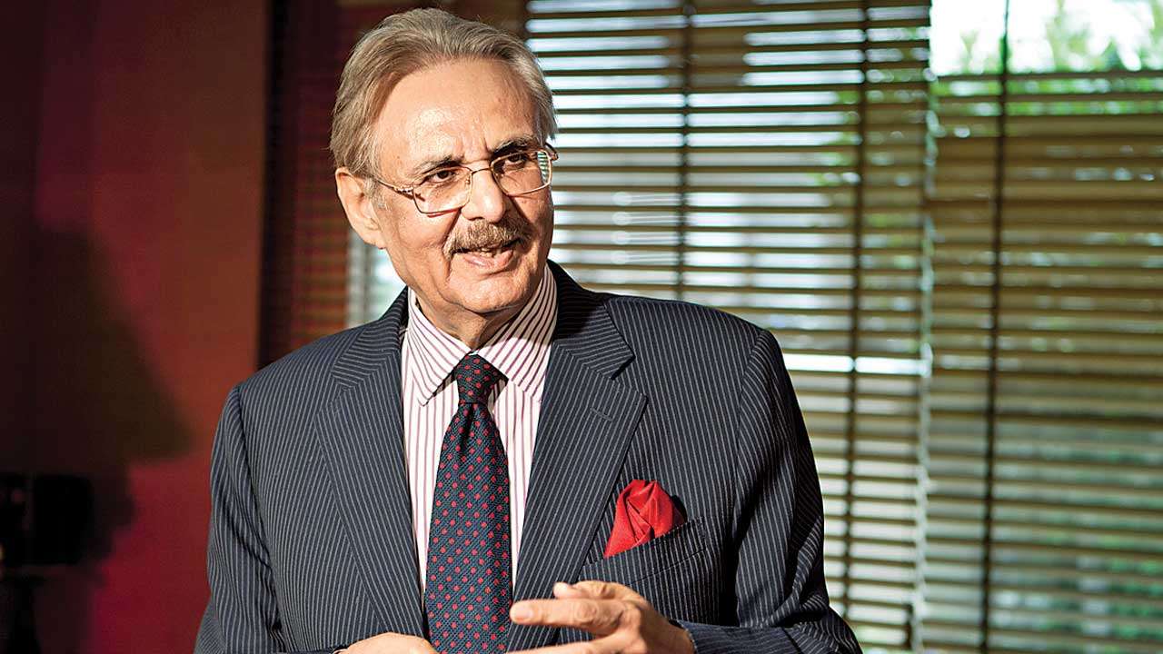 Yogesh Chander Deveshwar to stay at ITC for two more years