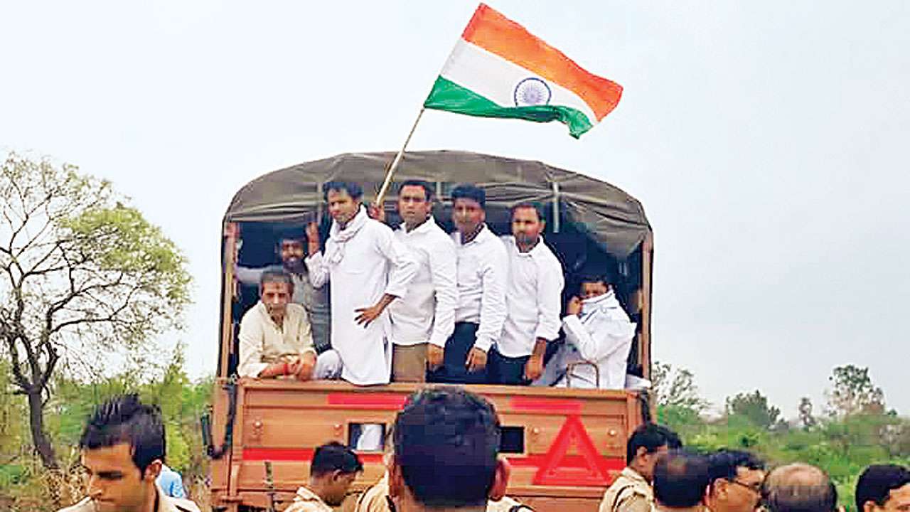 Protest against shifting of Noida dumping site, 23 detained