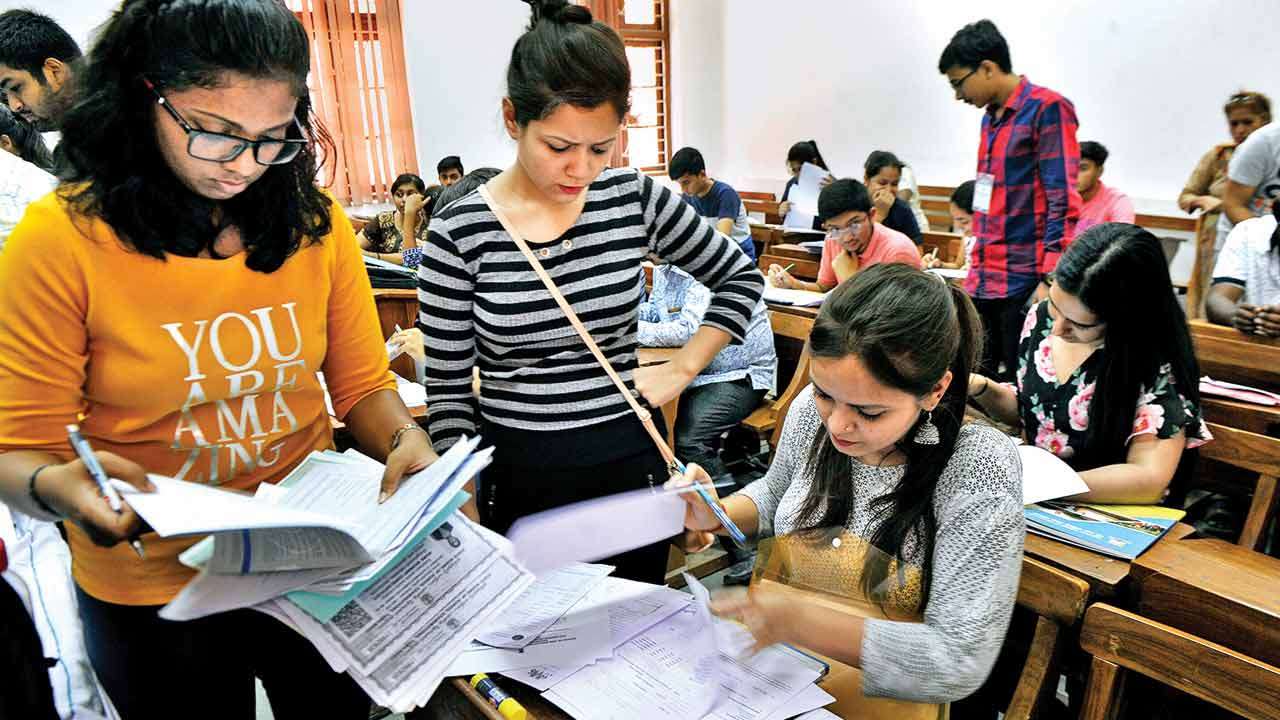 Education sector gets Rs 10,000 crore boost