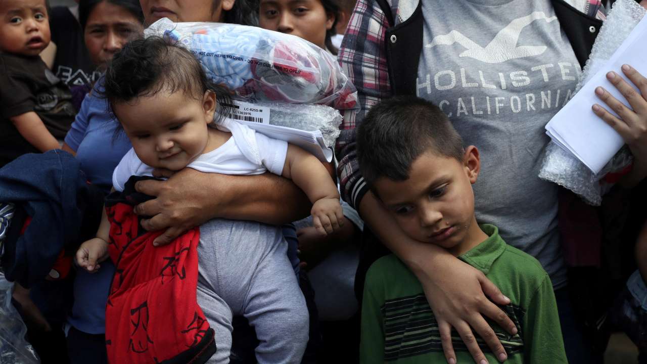Families belong together: All migrant kids under 5 to be back with ...