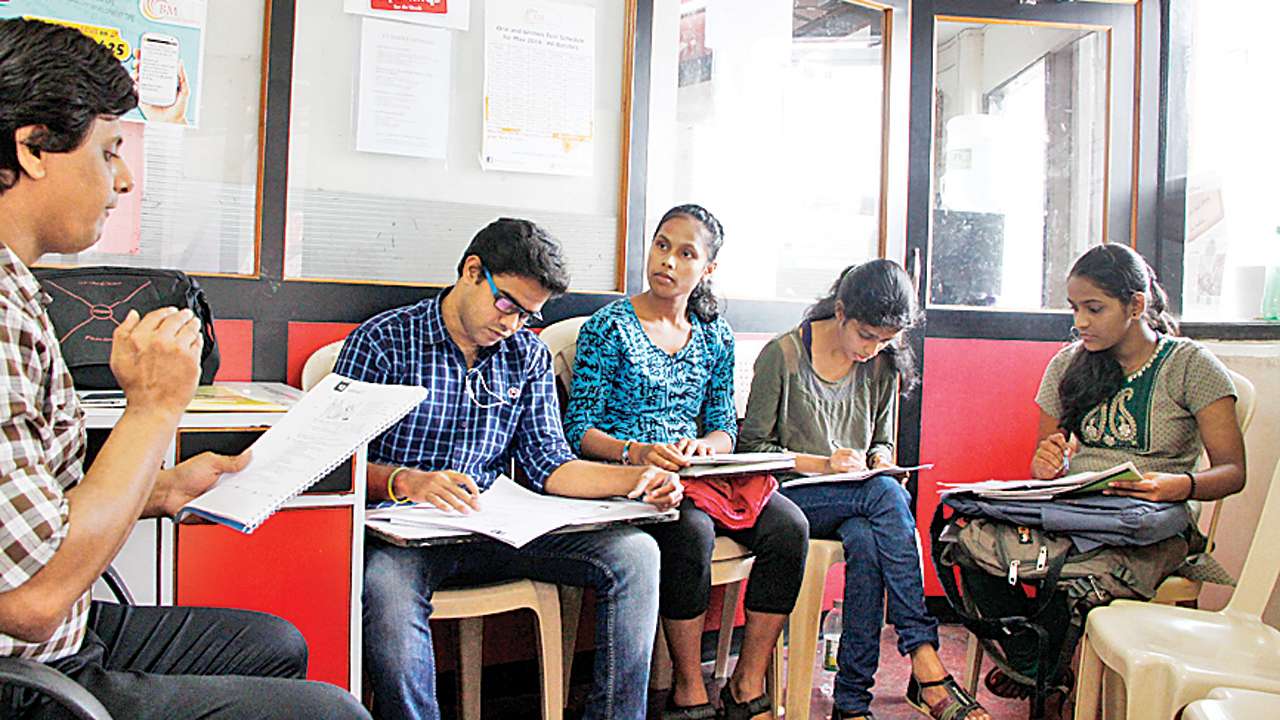 Govt to take stern action against coaching classes, says Vinod Tawde