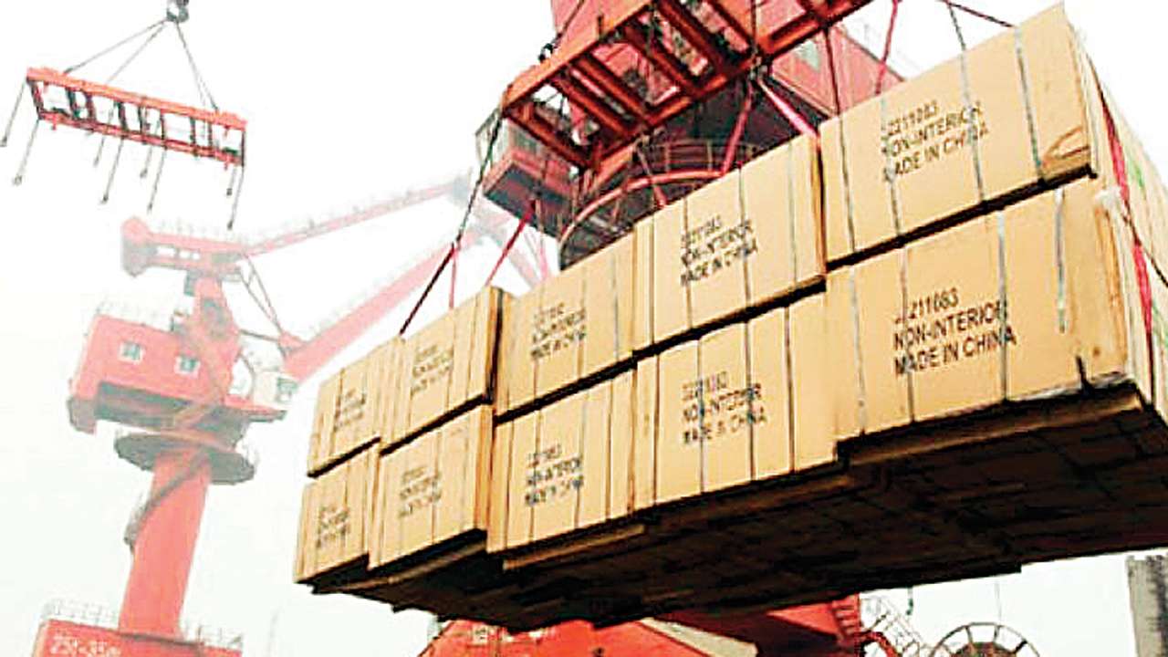 Parliamentary panel highlights Chinese dumping, slams govt lax