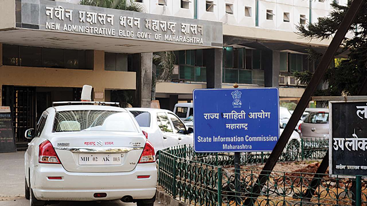 Enquiry on officers, Maharashtra government goes round and round