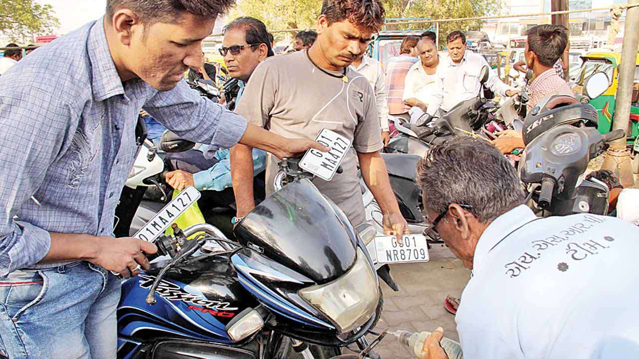Gujarat: 1.3 cr vehicles sans High Security Registration Plate ...