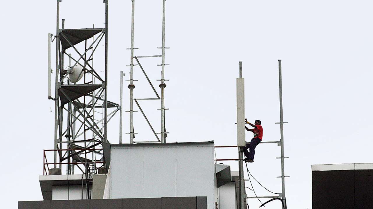 Next telecom spectrum auction may see tepid response