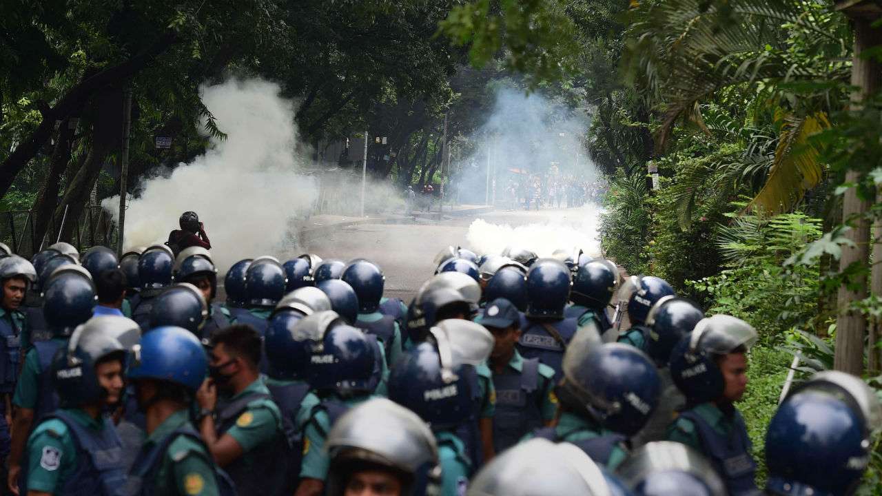 Bangladesh Cracks Down On Dangerous Driving After Protests bangladesh-cracks-down-on-dangerous-driving-after-protests