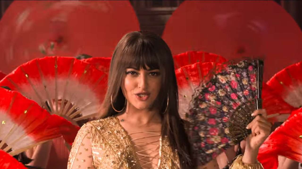 Watch: Sonakshi Sinha's Happy Phirr Bhag Jayegi turns ‘Chin Chin Chu ...