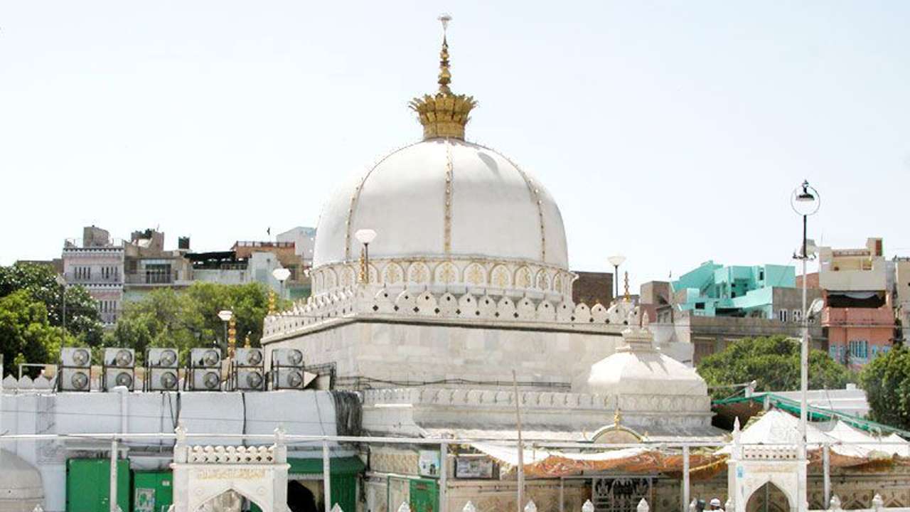 Ajmer Dargah diwan’s video goes viral on social media