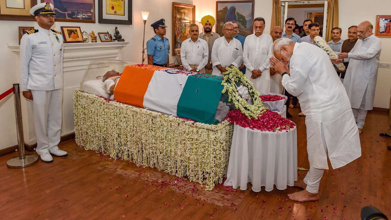 Lost a father figure today: PM Modi pays tribute to Atal Bihari Vajpayee